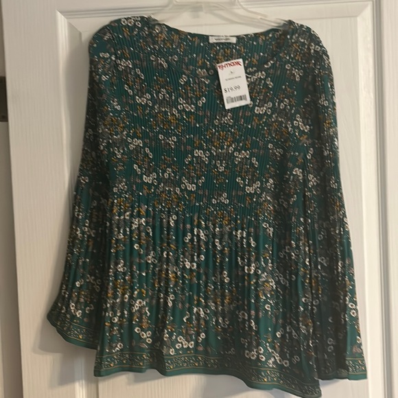 Max Studio | Tops | Nwt Max Studio Print Pleated Top | Poshmark